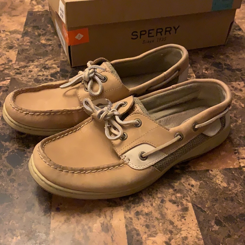 Women’s Sperry Boat Shoe! - Gem